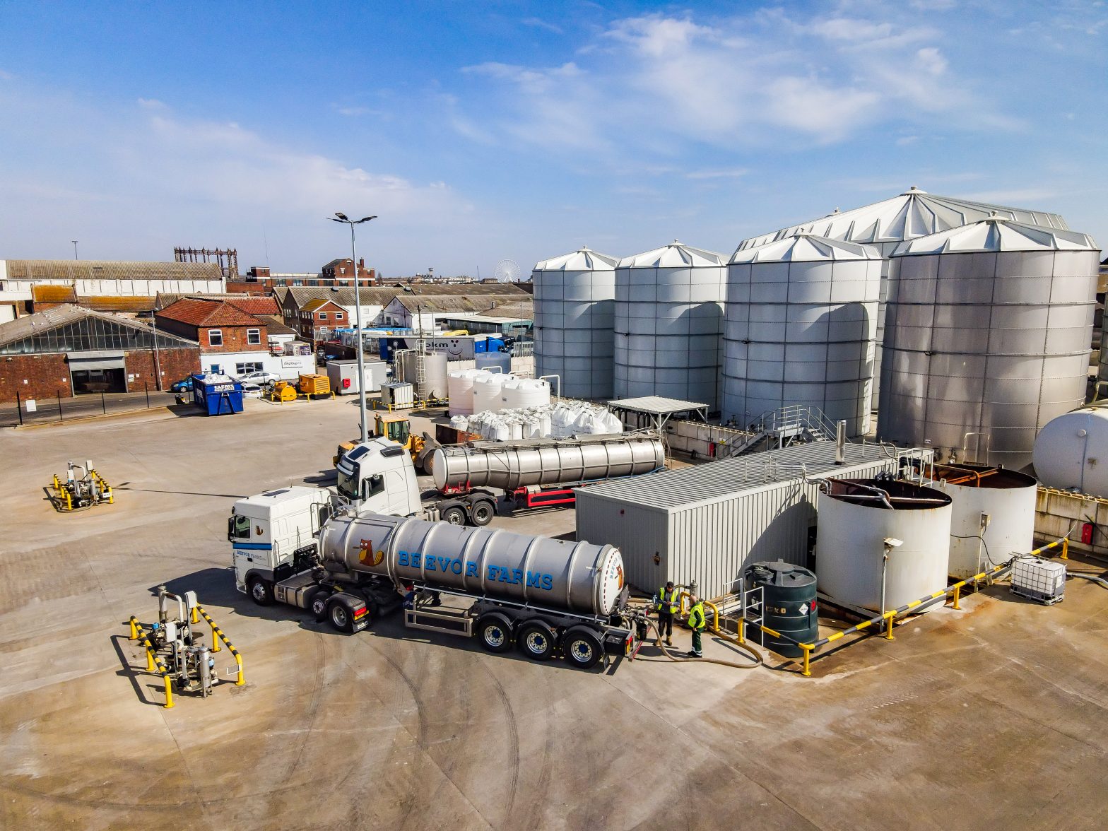 The Nitrasol System: Leading Liquid Fertiliser for UK Farming